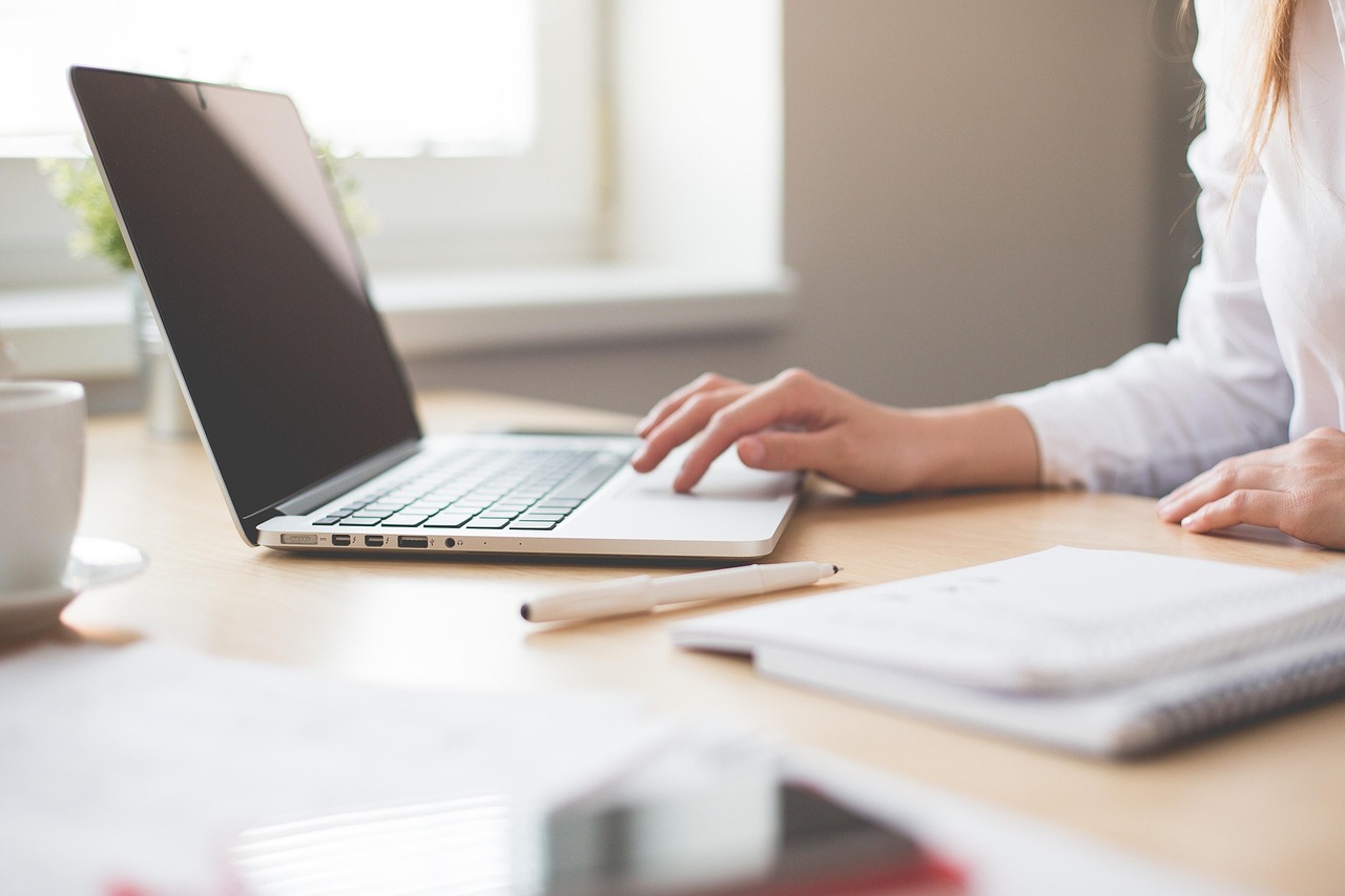 Best 12 LMS Platforms for Employee Training in 2026 | D2L