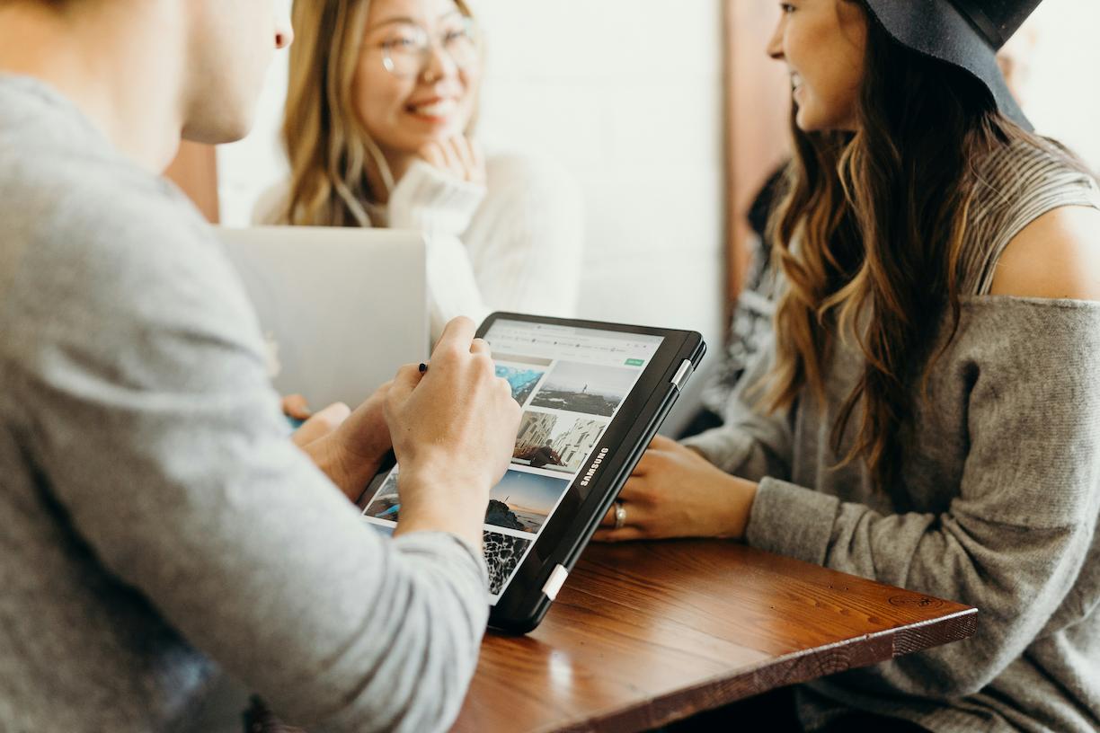 Choosing an LMS: Decision Framework, Features, Best Software